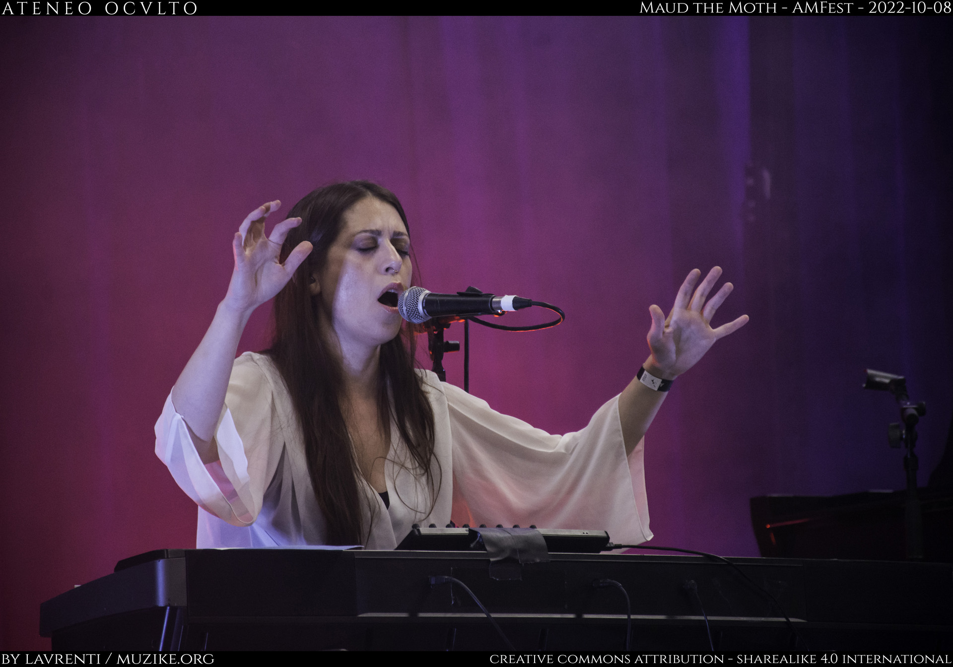Maud the Moth - AMFest - 2022-10-08 - Ateneo Oculto